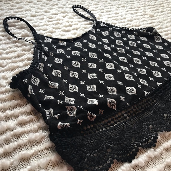 Mason + Mackenzie | Tops | Mason Mackenzie Crop Top With Lace Trim Xl ...